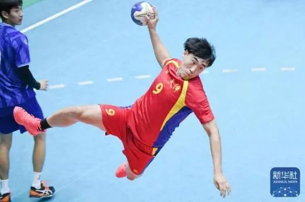 China Super League Team Tour - Twelve Tianjin Men's Players Work Hard ...