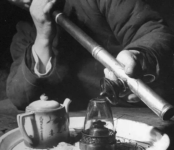 Anti-drugs in the Qing Dynasty: "Fighting poison with poison" - iNEWS