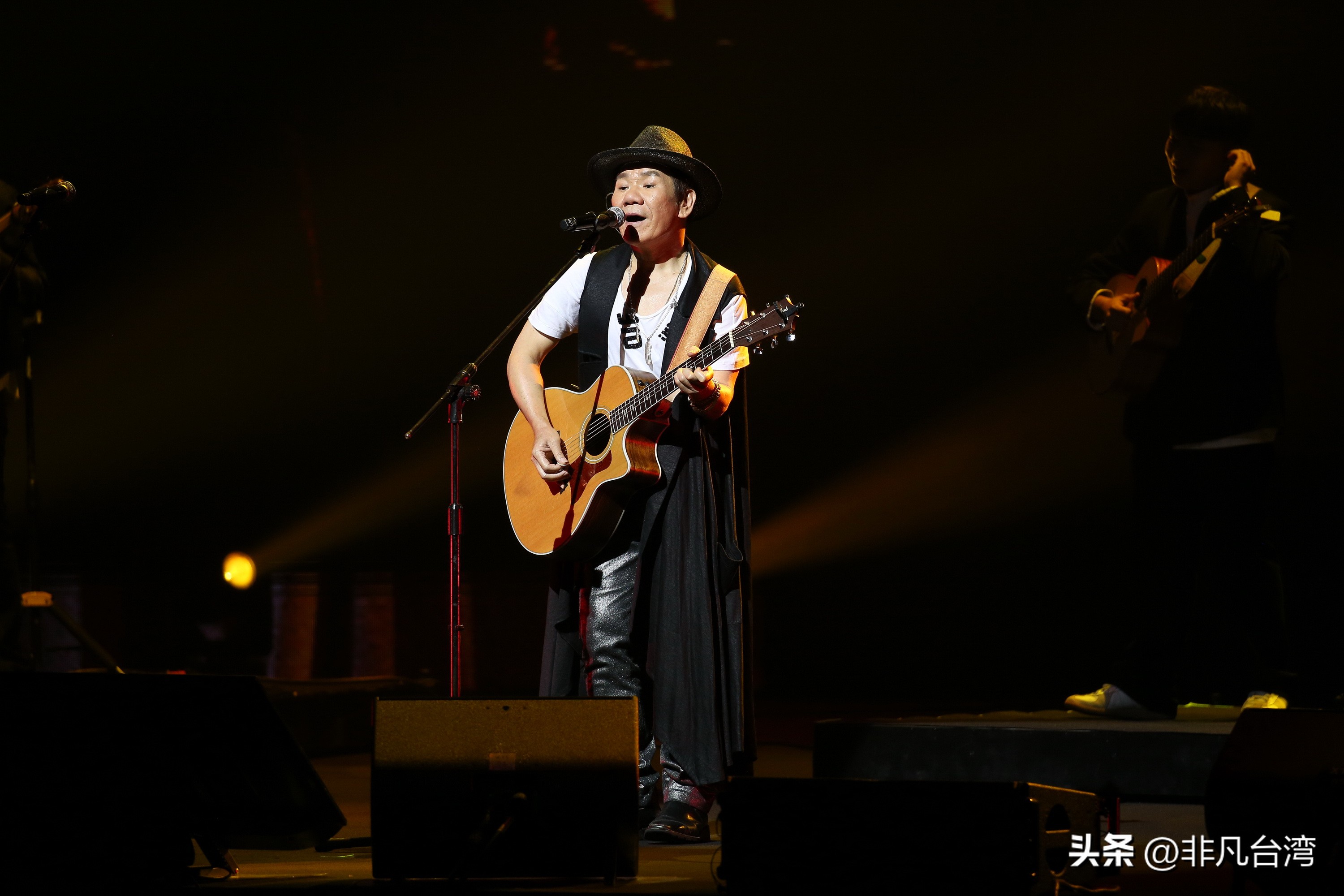 Zhao Chuan concert - iNEWS