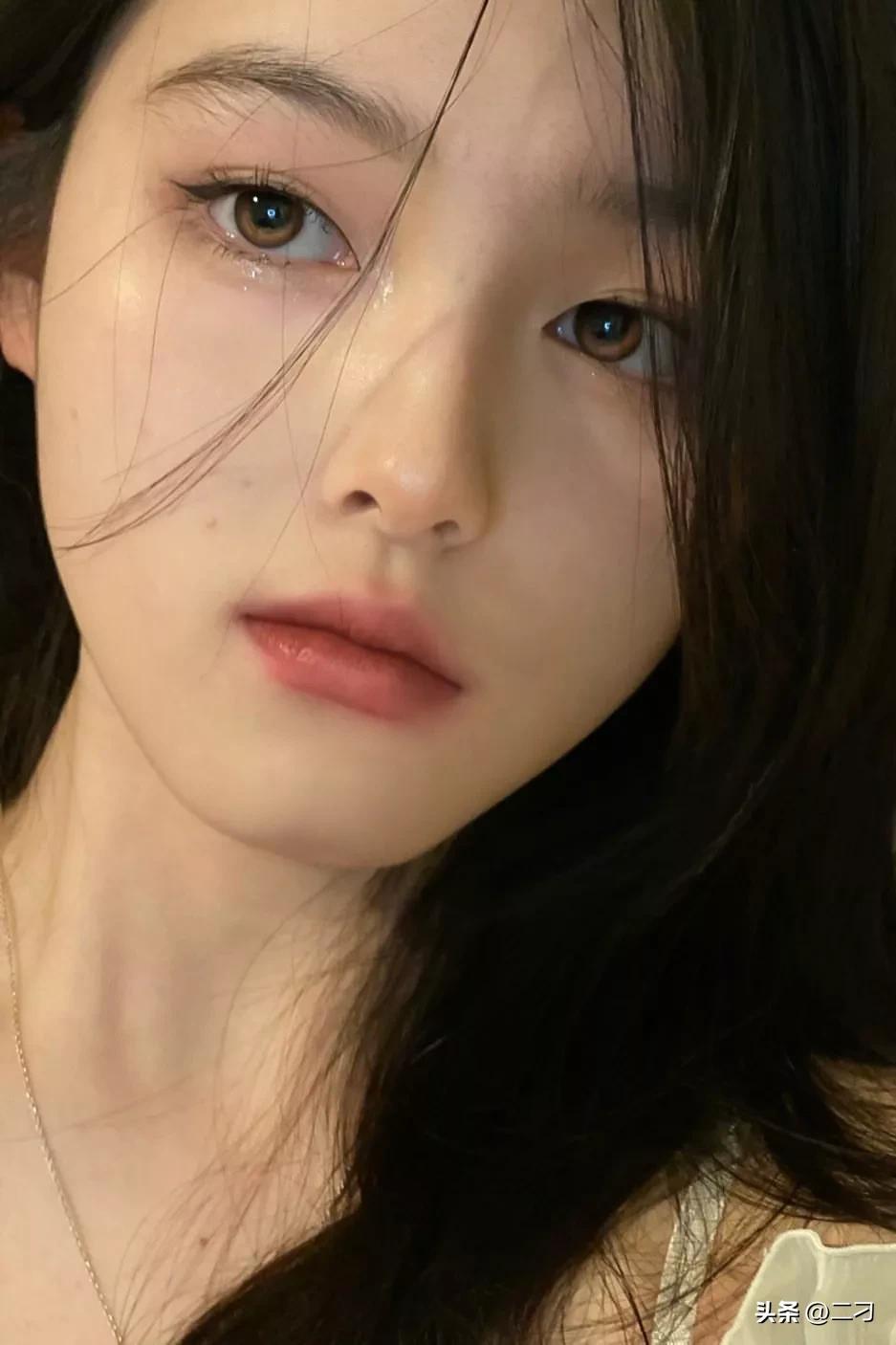 iamazhai exquisite face is so beautiful - iNEWS