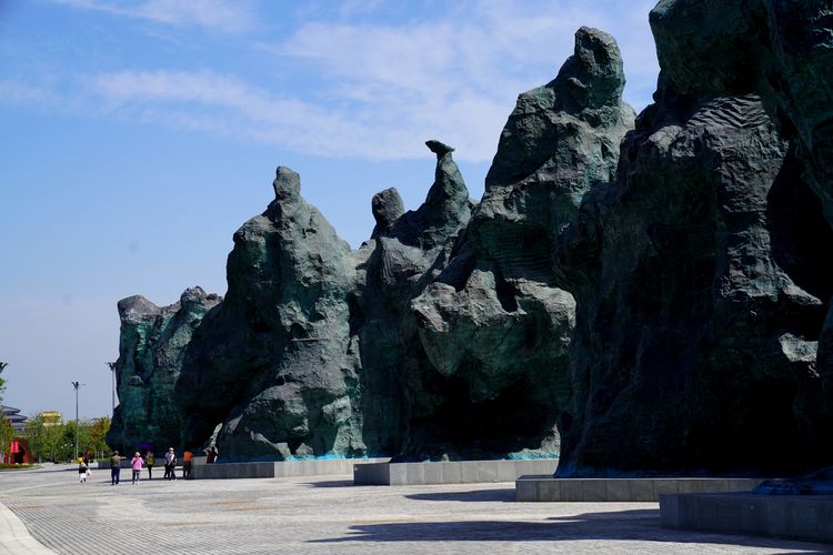 The Footsteps of the Daqin Civilization—A Beautiful Piece by the Qin ...