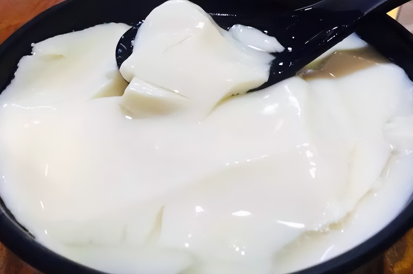 Summer delicacies: Yangzhi nectar, sweet bean curd, taro crisps, old ...