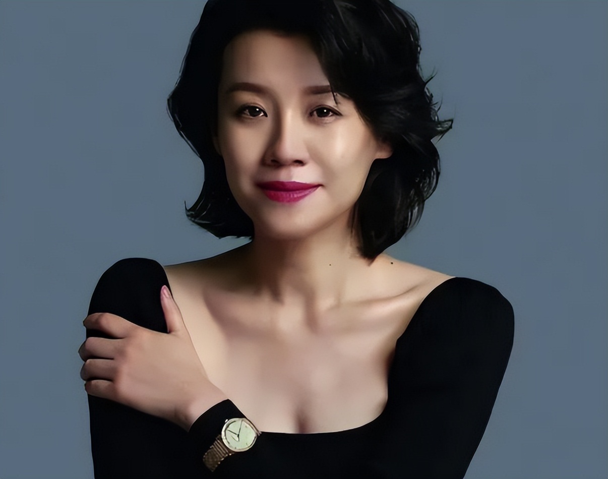 Actor Liu Lin: She wants love but not career, was abandoned by a famous ...