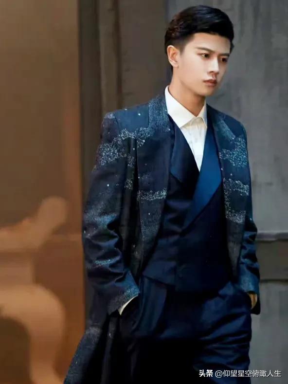 Republic of China supermodel, Republic of China noble son - Lu Yan - iNEWS