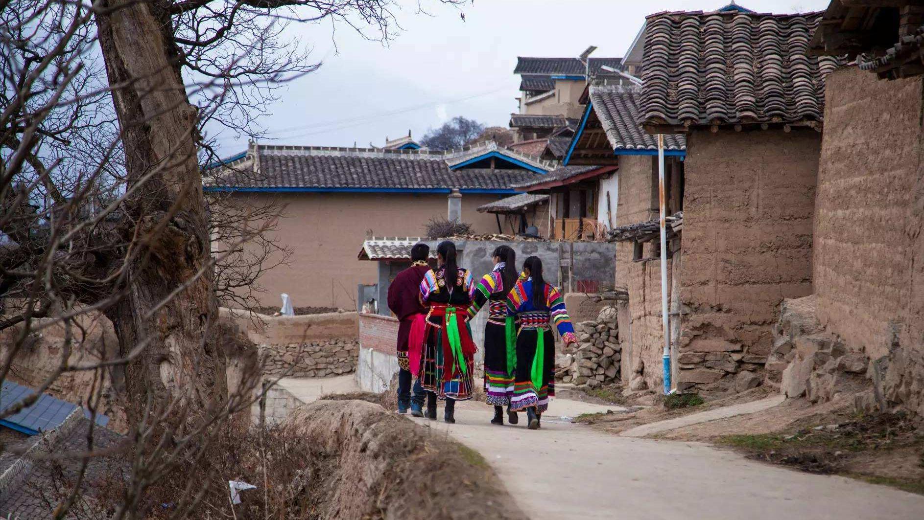 Memory of History: Traditional Chinese Villages (Northwest) - iNEWS