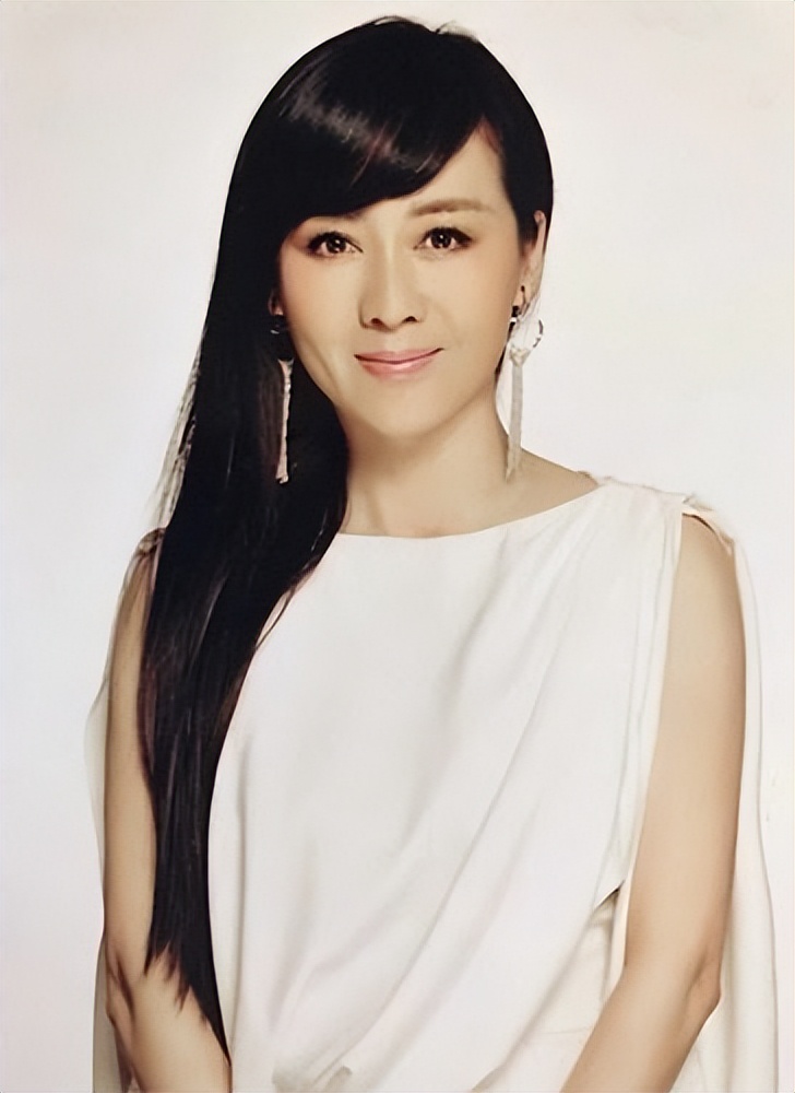 Li Lin: Once married to a famous leader, both wealth and wealth, and ...