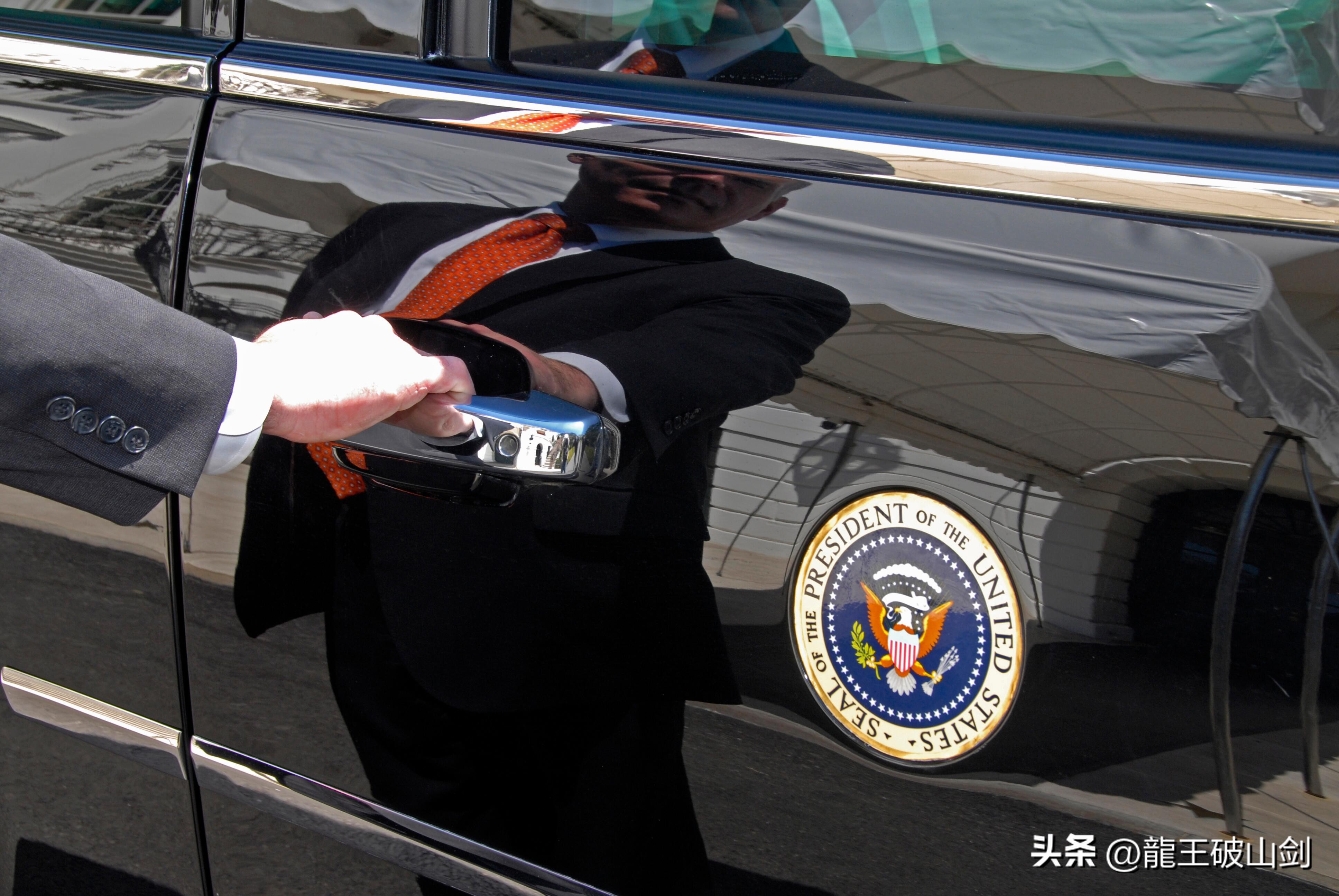 Presidential Shield Dignitaries Barrier - U.S. Secret Service and ...