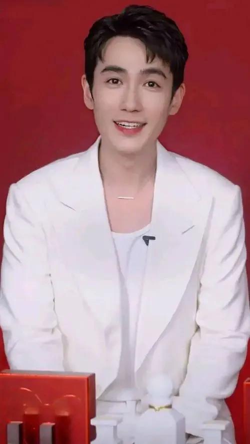 Zhu Yilong (the one who disappeared) his wife Li Muzi disappeared ...