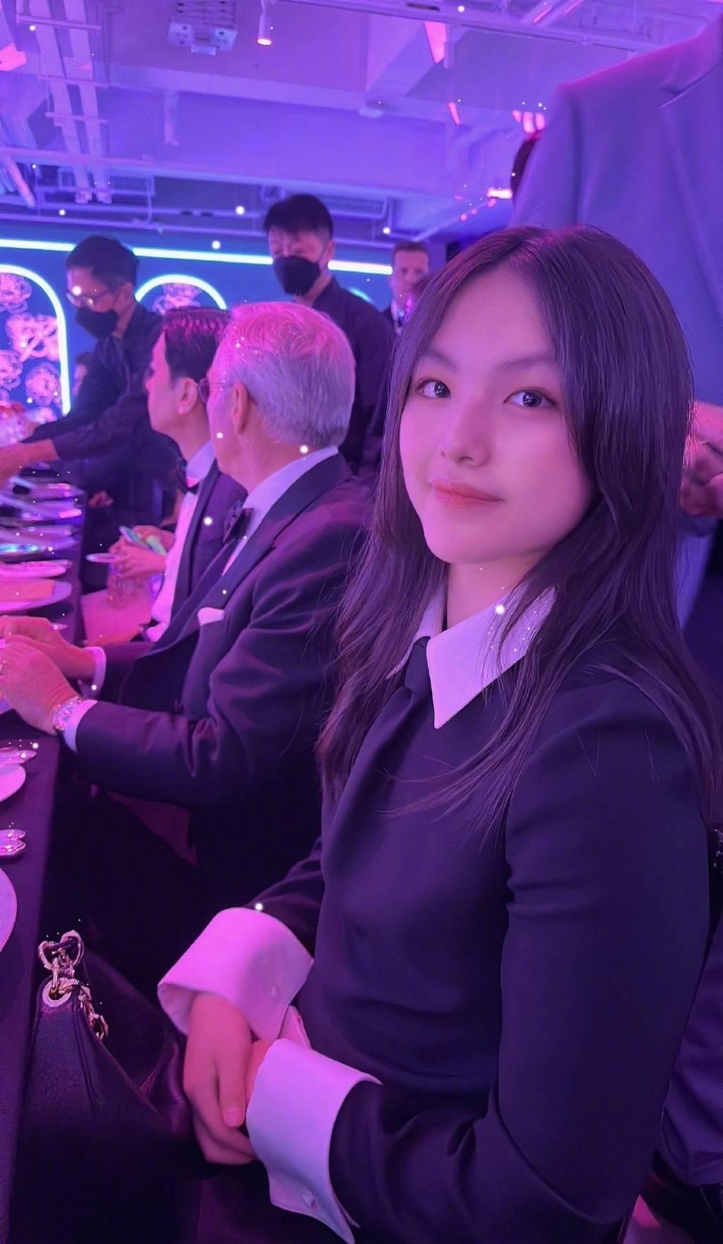 Wang Shiling and Li Xiang are in the same frame, stunning natural ...