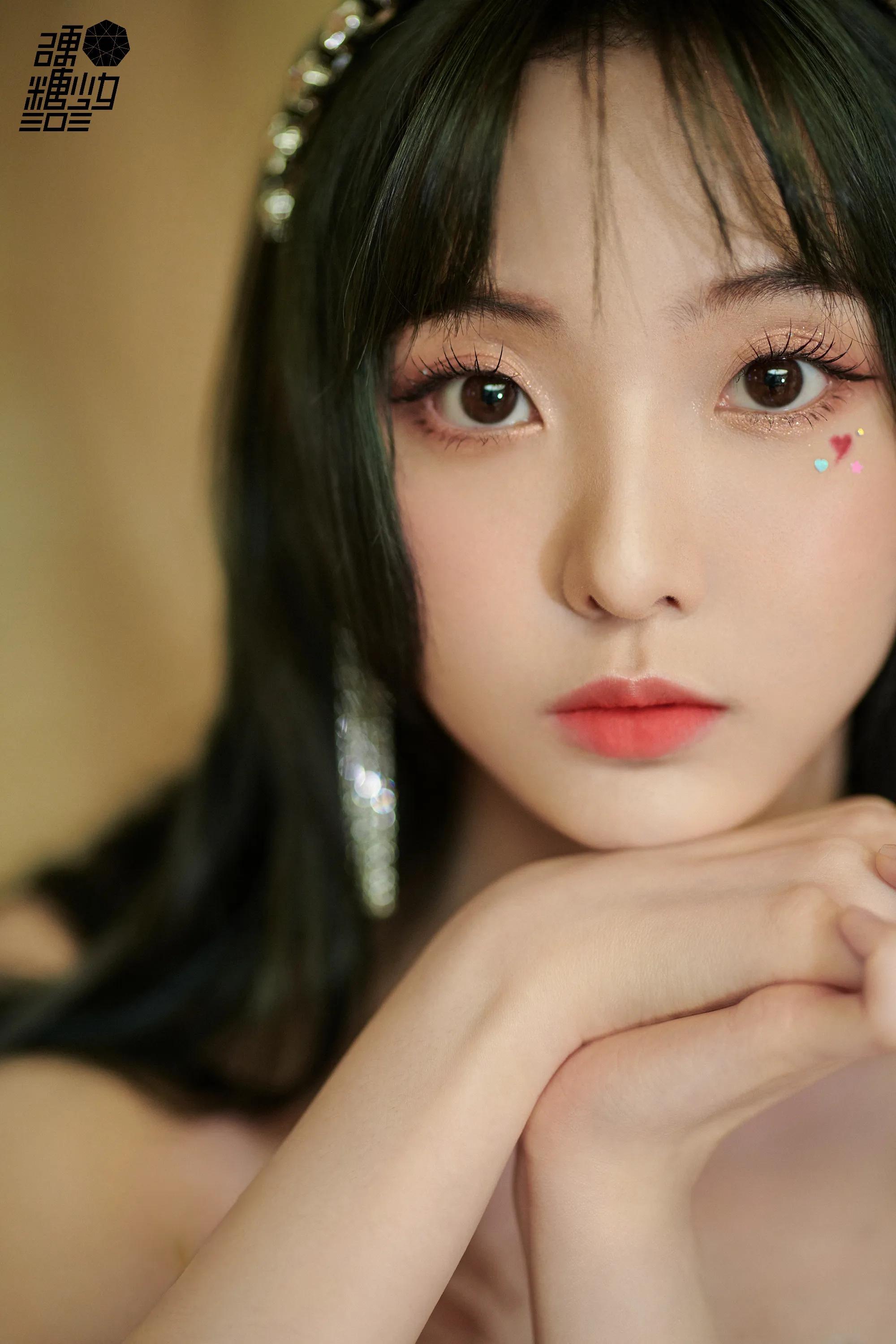 Zheng Naixin is so beautiful - iNEWS