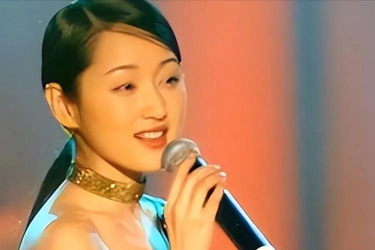 26 years after the breakup, Lai Wenfeng was released from prison and got married in the ...