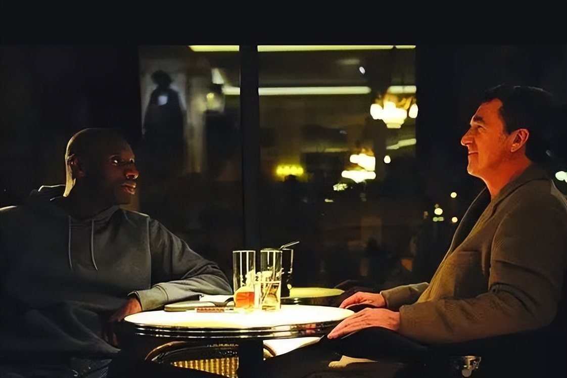 How the colors and shots of the movie "Untouchable" are brilliantly ...