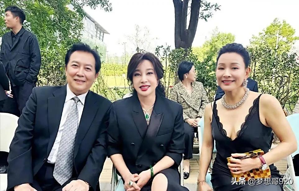 Why did Chen Chong go to study in the United States when his career was ...