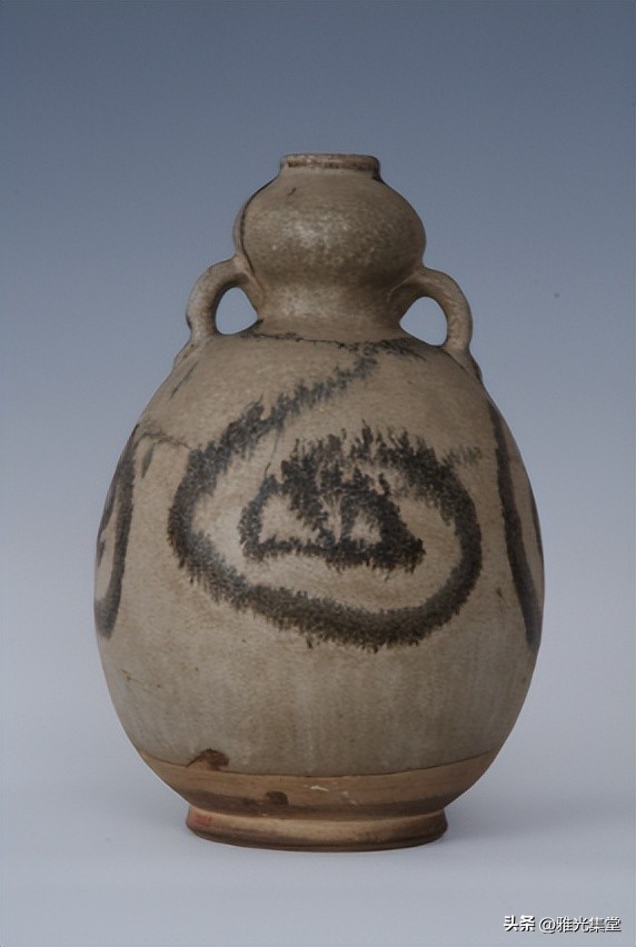 The situation of "southern green and northern white" ceramics in the ...