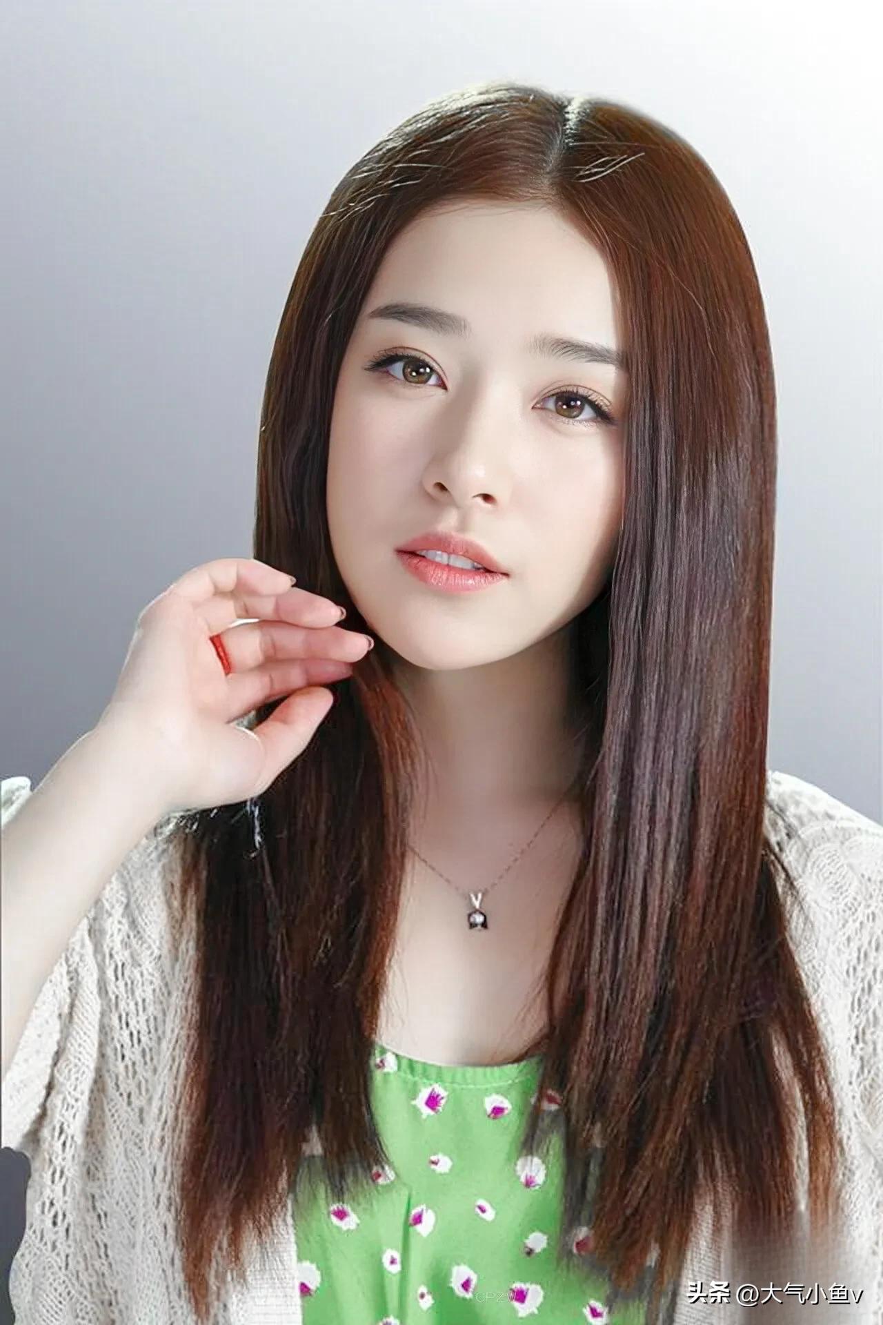 The most beautiful pupil Kan Qingzi - iNEWS