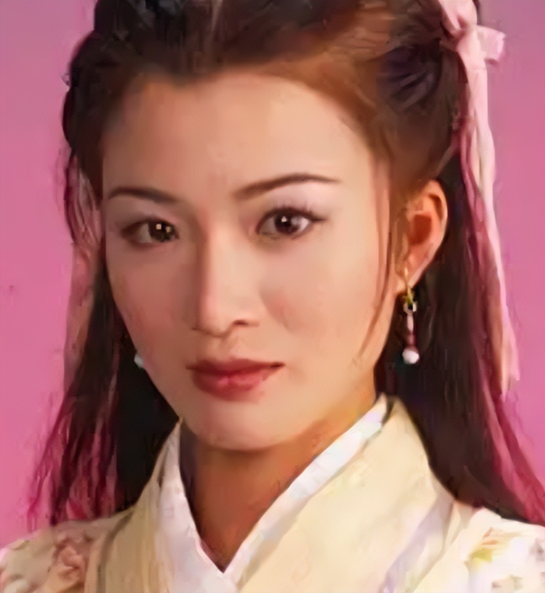 Andy Lau and Chen Shaoxia are on the same stage - iNEWS