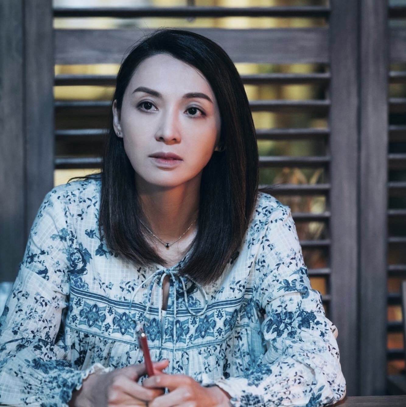 After the TVB actress is so hot, she misses it!Father died and started working reluctantly ...
