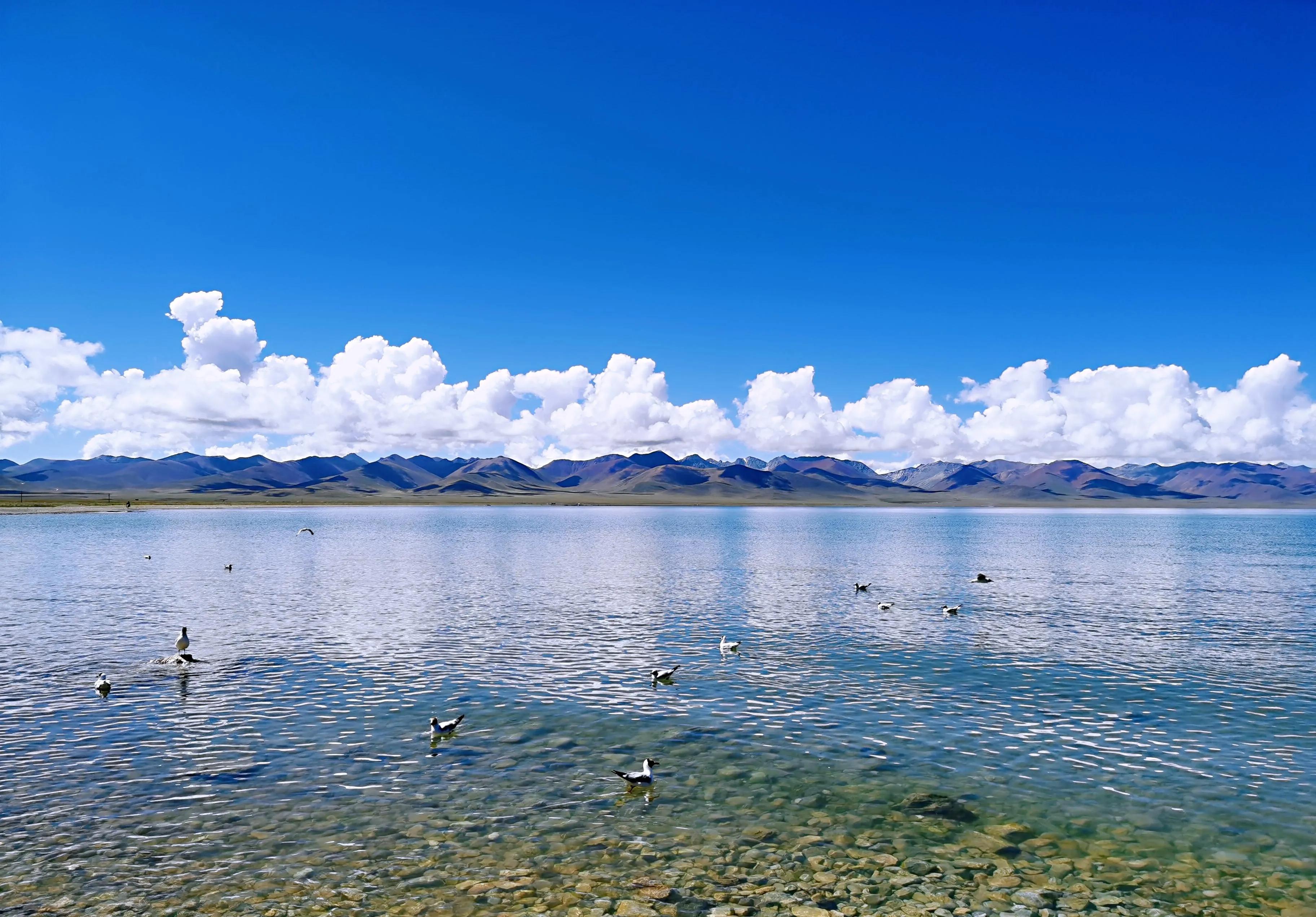 Namtso, one of the three holy lakes in Tibet, is a sapphire inlaid on ...