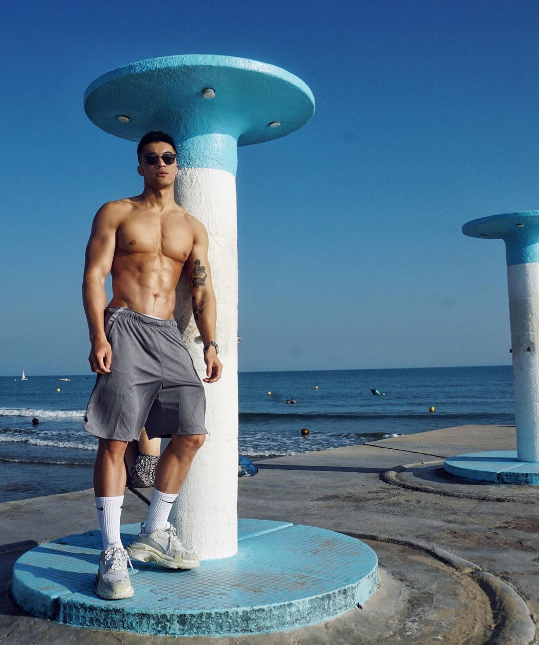 Fan Ye: From Chinese-English couples to Chinese-Chinese couples! Behind ...