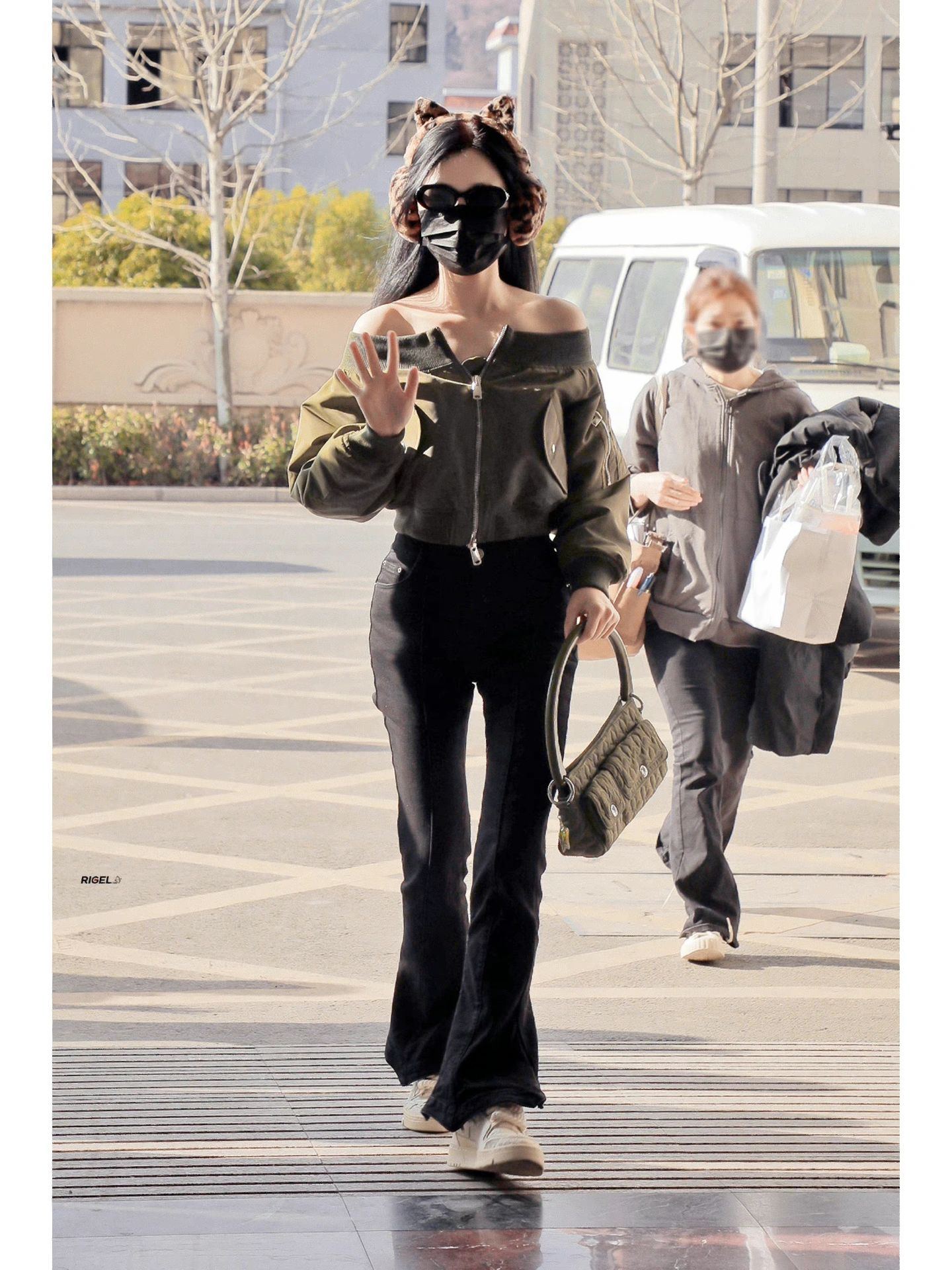 Yu Shuxin and Lin Nalian carry the same bags in private, and the star ...