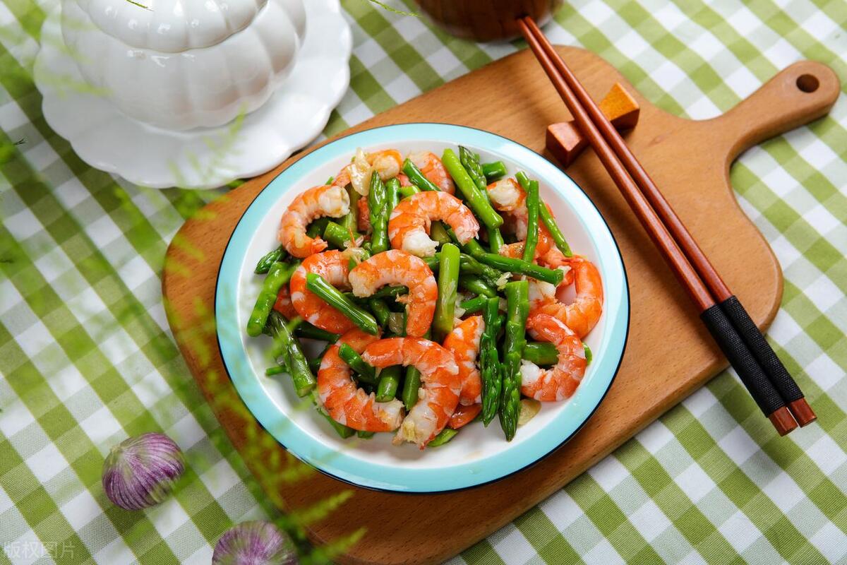 On the night of Qixi Festival, food and love flourish together! Enjoy ...