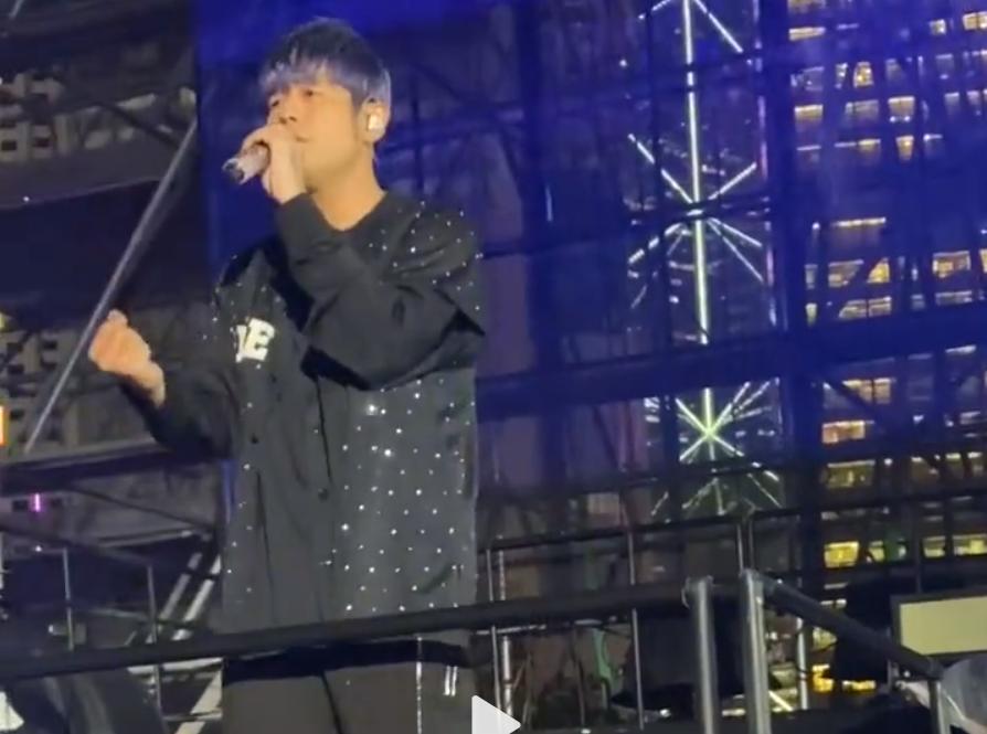 Jay Chou concert, 10,000 tickets next door sang 9,800, netizen: I can ...