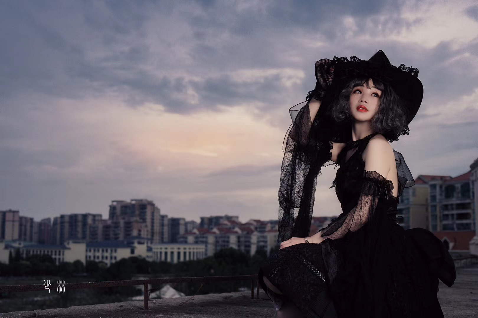 The Book of Songs in My Heart——Ge Sheng - iNEWS