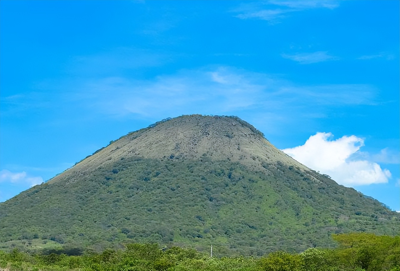 Volcanic rock petrology and plagioclase crystal size characteristics of ...