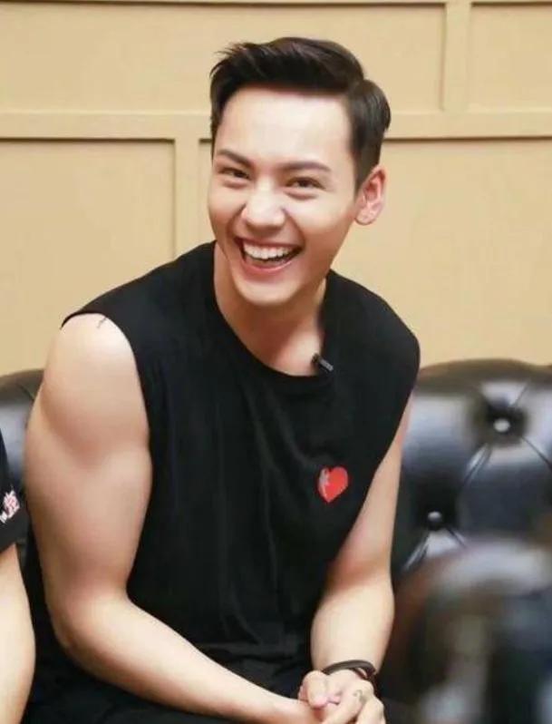 Break up without an official announcement? Chen Weiting's attitude has already stated everything ...