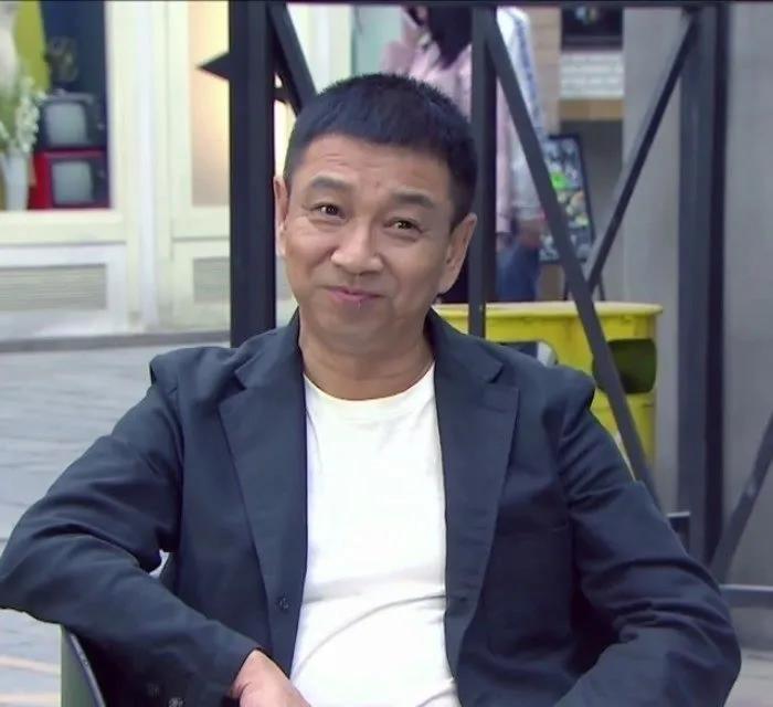Actor Zhou Xiaobin: I feel bad that my wife is a full-time wife, and ...