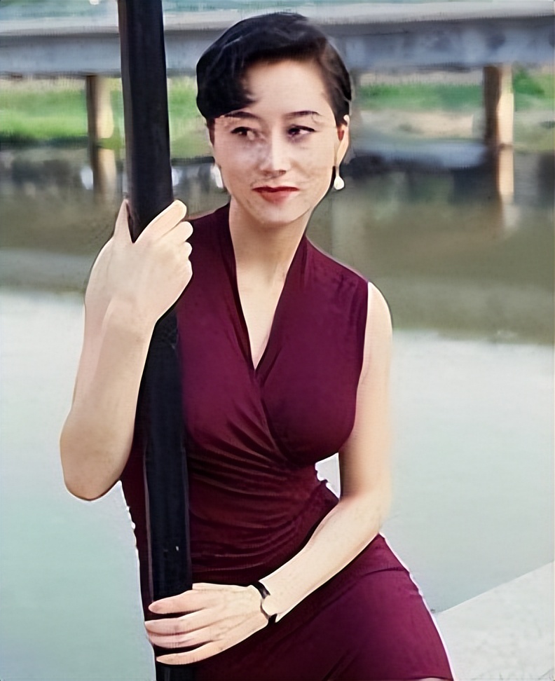 Li Zhi: Married Jet Li often cried bitterly, why? - iNEWS