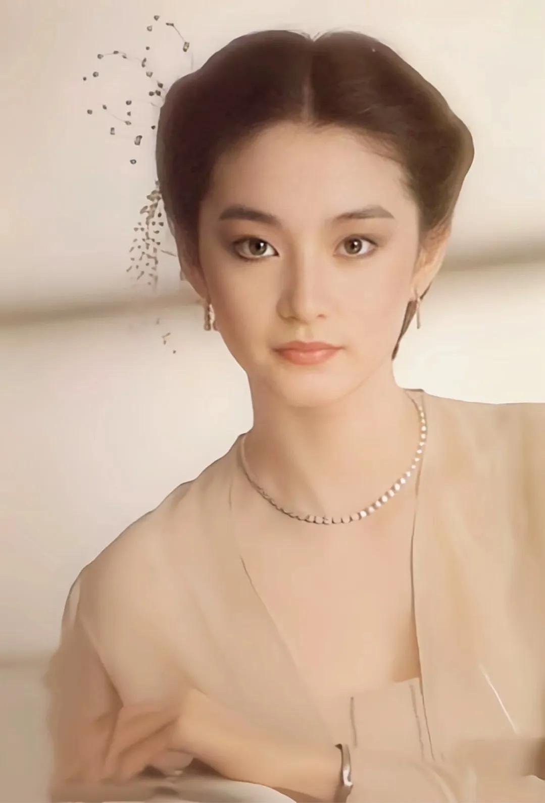 Nostalgic photos of Brigitte Lin and Qin Han - iNEWS