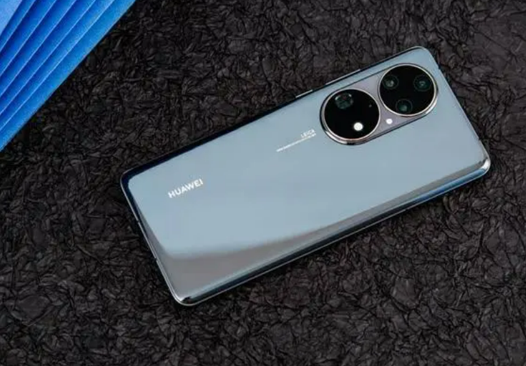 Who will you buy for your next phone?Maybe Huawei is like a lover, and ...