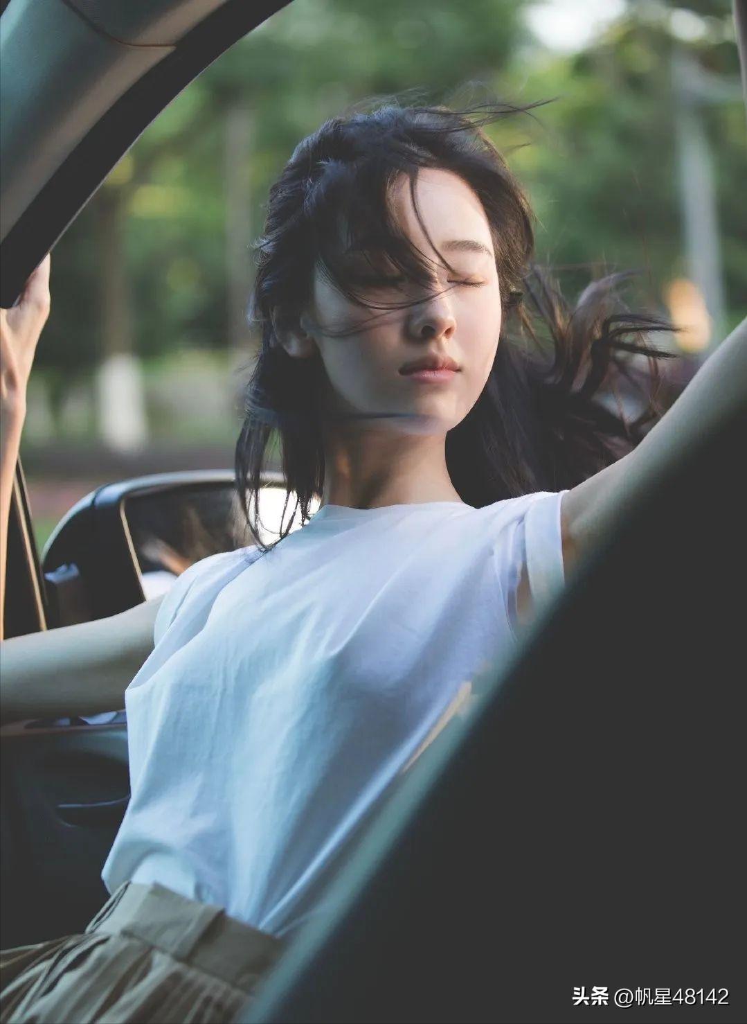 Chen Duling, who became famous in one photo - iNEWS