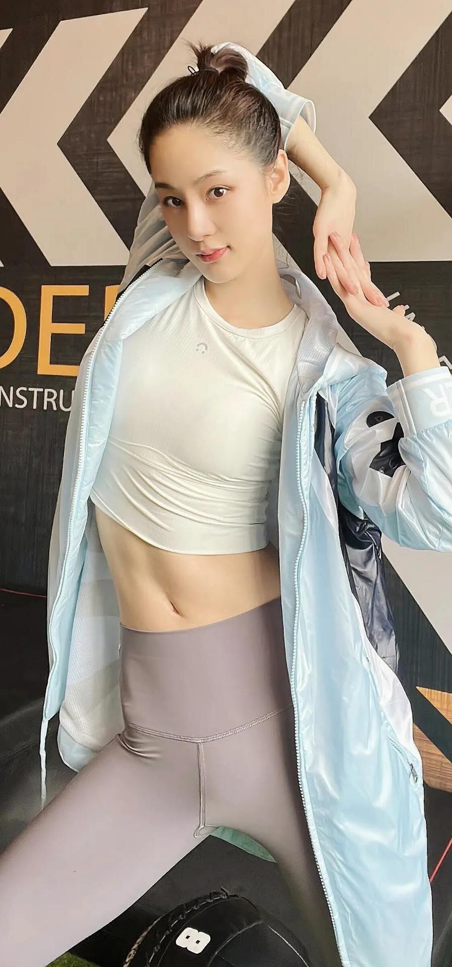 Celebrity photo: Zhao Yuanyuan - iNEWS