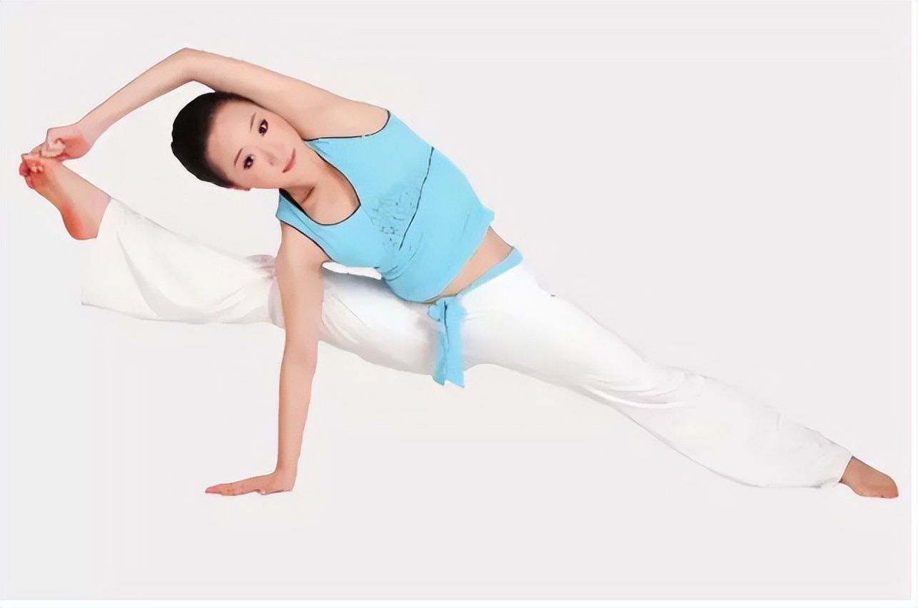 Yoga advanced squat posture, smart body balance ability - iNEWS