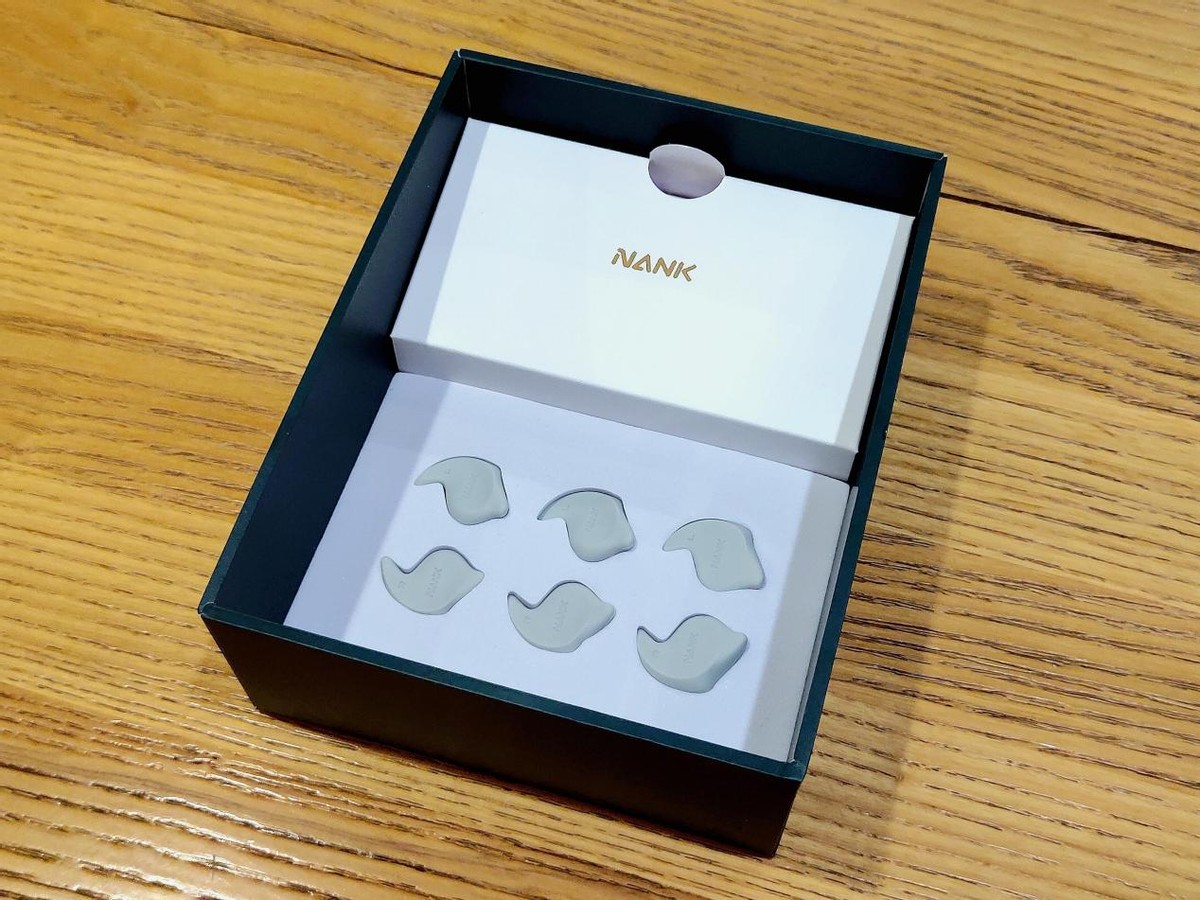 Emphasis on both appearance and sound quality, hands-on experience with ...