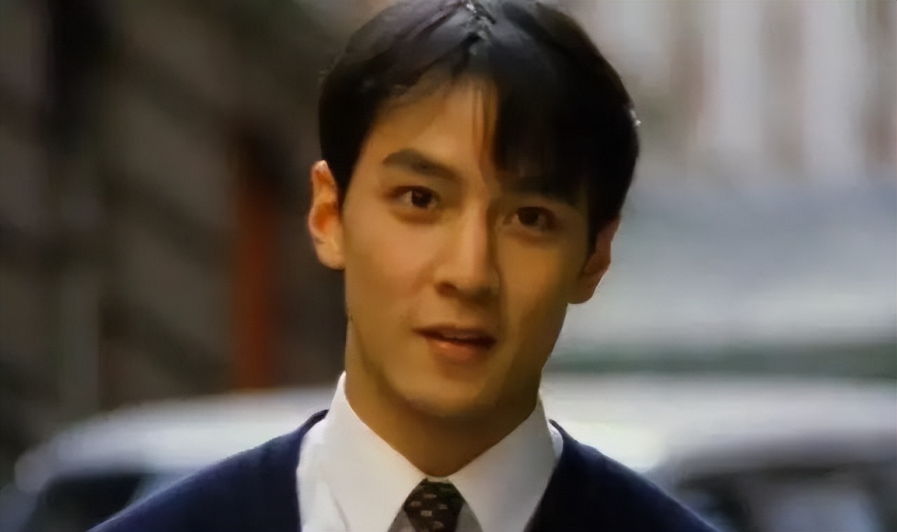 Wu Yanzu: A once rebellious teenager, his debut is the pinnacle, but ...