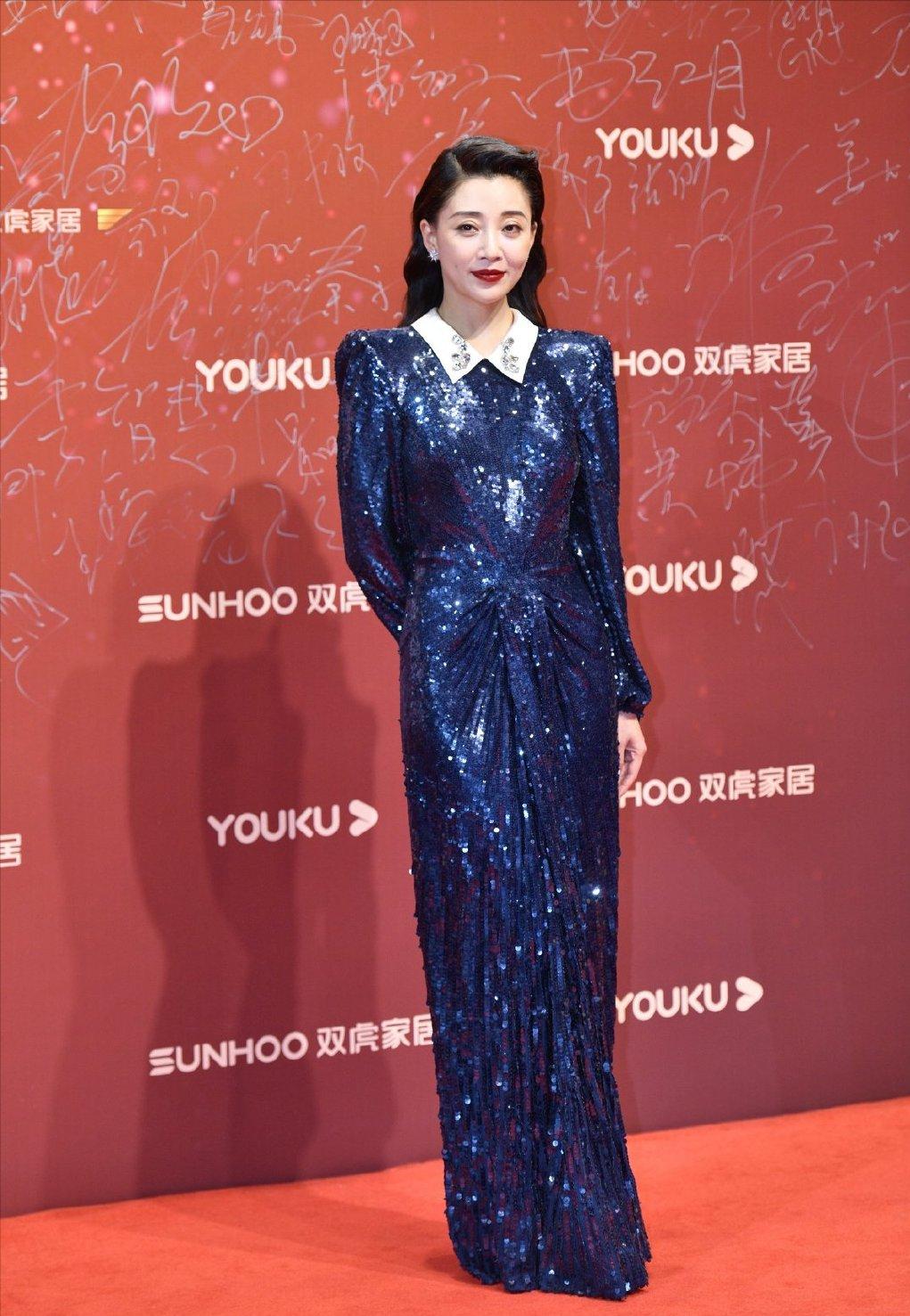 Feitian Awards Red Carpet: Yan Ni and Sun Li are dressed in rustic ...