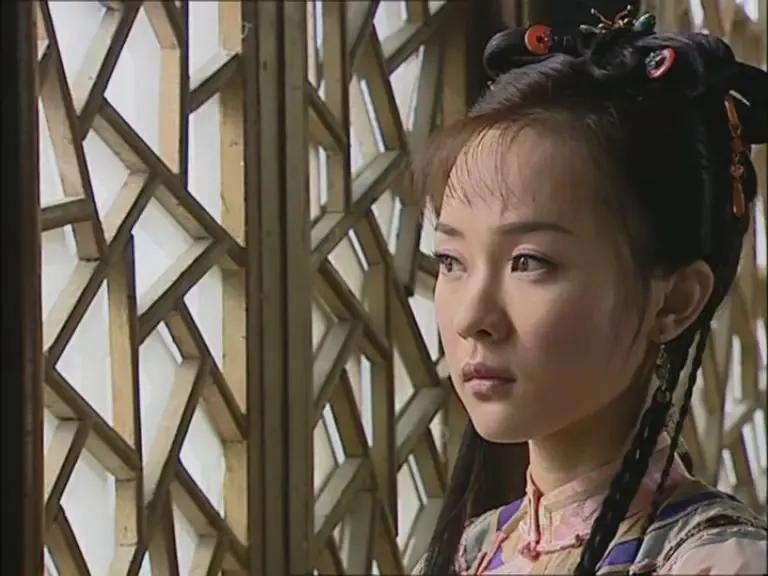 Huo Siyan's smile is always so charming - iNEWS