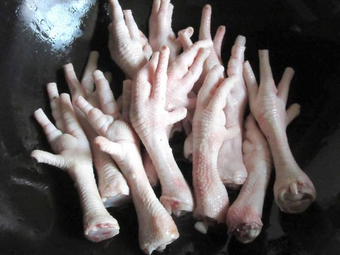 Delicious, hot and sour lemon chicken feet - iMedia