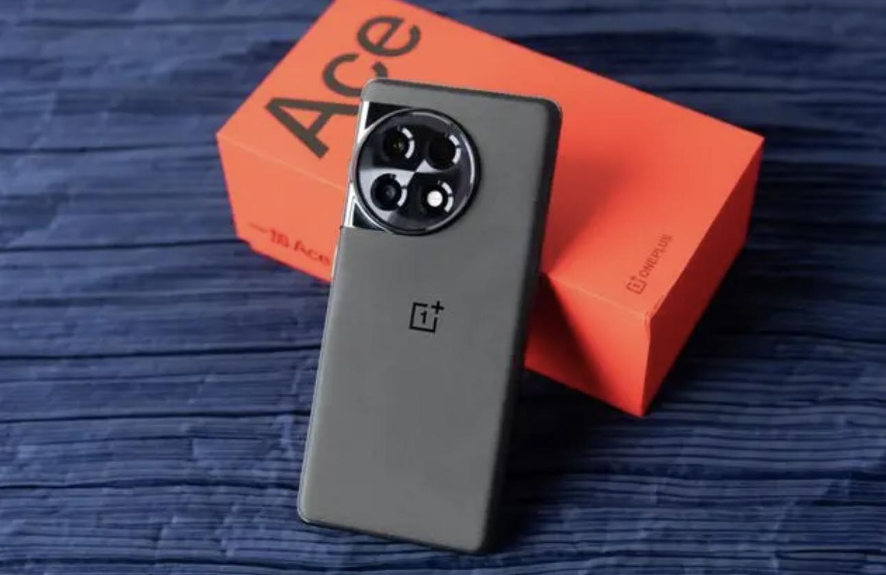 3 mobile phones that are close to perfection in 2023, the mid-range ...