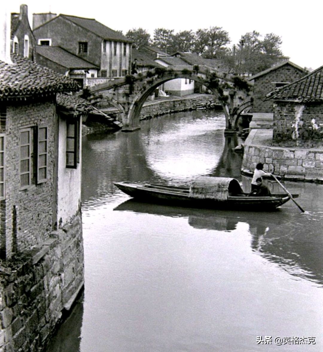 Old photos of Shanghai, city conditions and life scenes in the 1980s ...