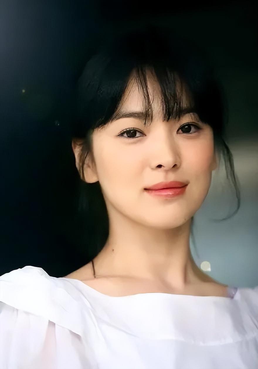 The most beautiful actress in Korea, Lee Eun-joo, was teased by the ...