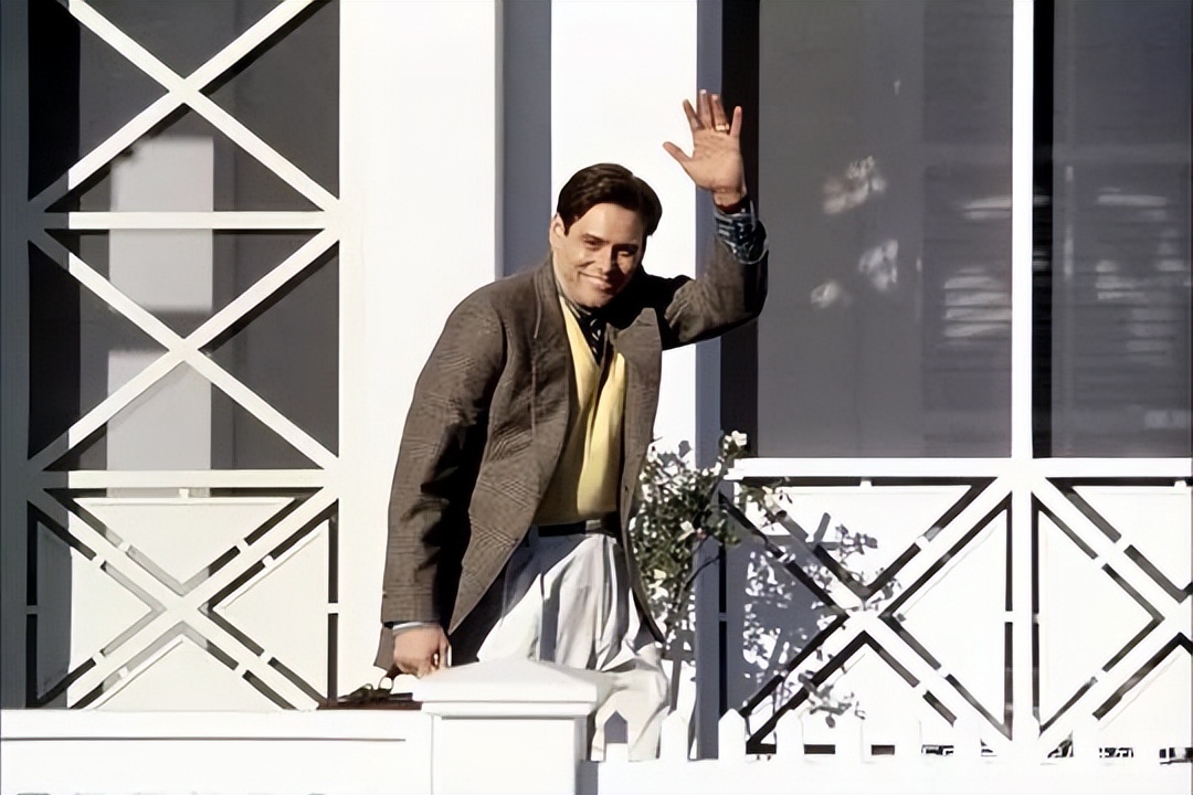 "The Truman Show"-tells the bizarre life story of the hero Truman - iMedia