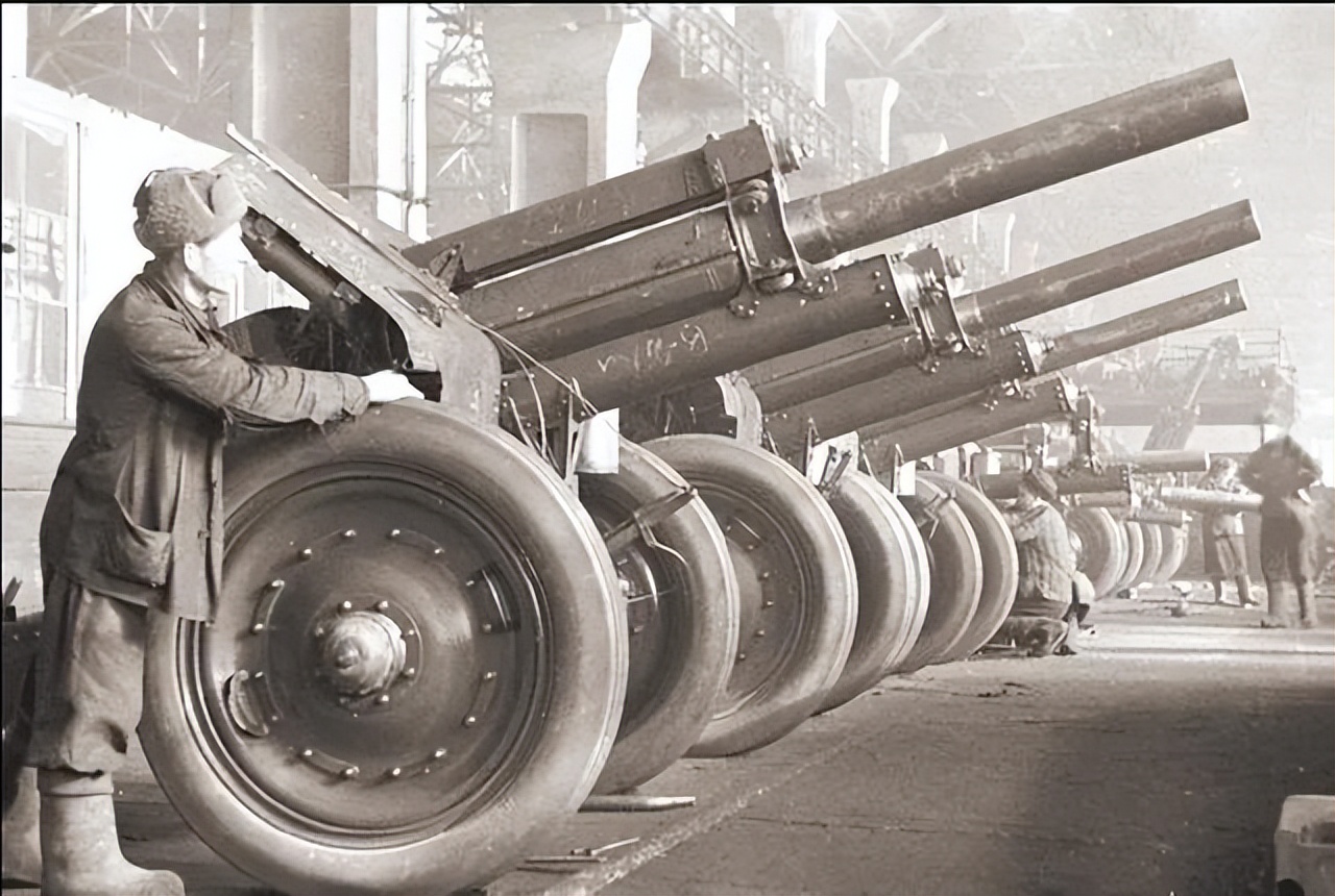 Reading History Series: Soviet M-1938 122mm Howitzer - iNEWS