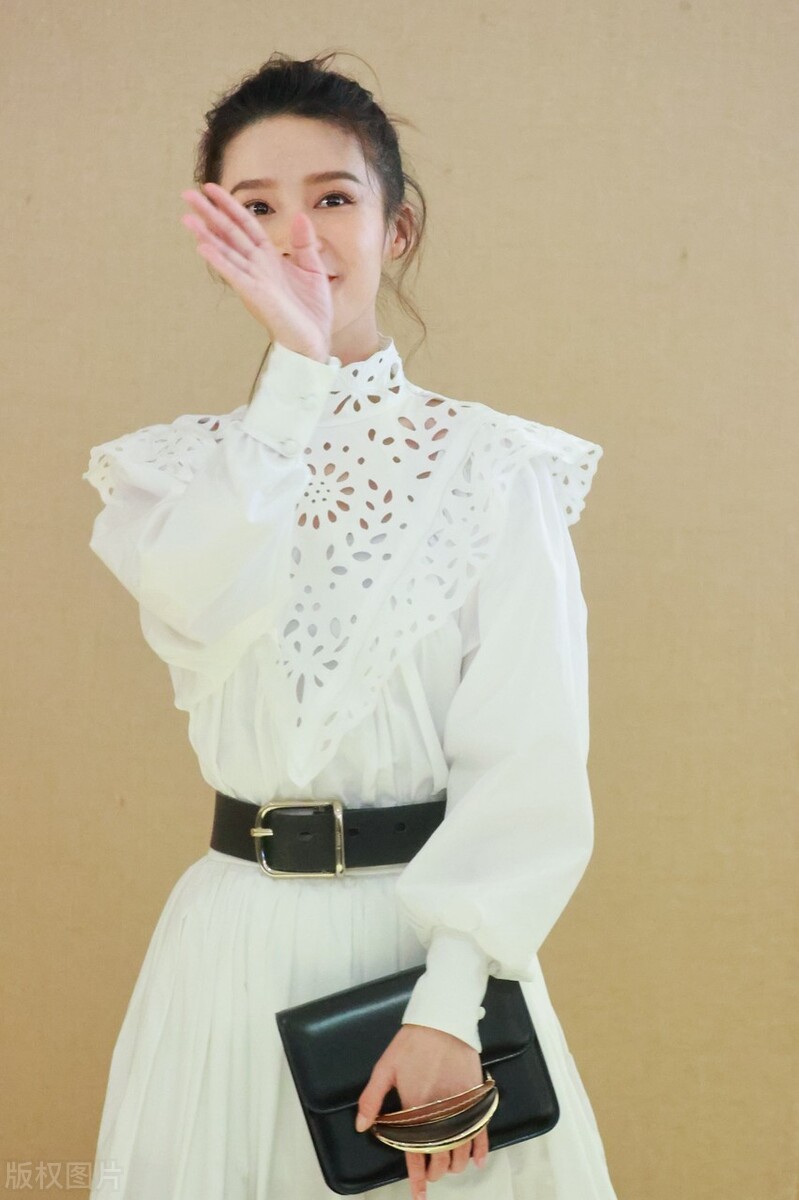 Beautiful Qin Qinzi Li Qin: underwear endorsement pictures, beautiful ...