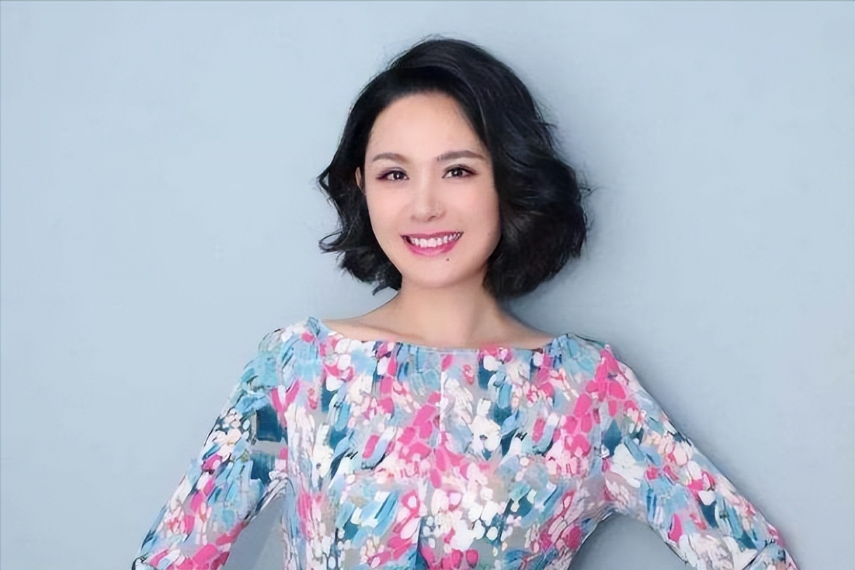 Cheng Lisha: After 16 years of marriage, she only gave birth to ...
