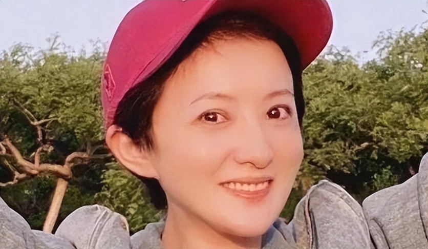 Jin Ming: Having been in love with Sa Beining for 20 years, she still ...