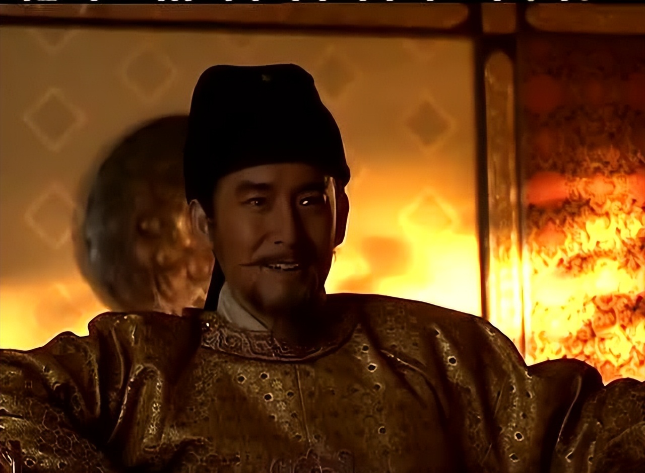 Du Fu's back - iNEWS